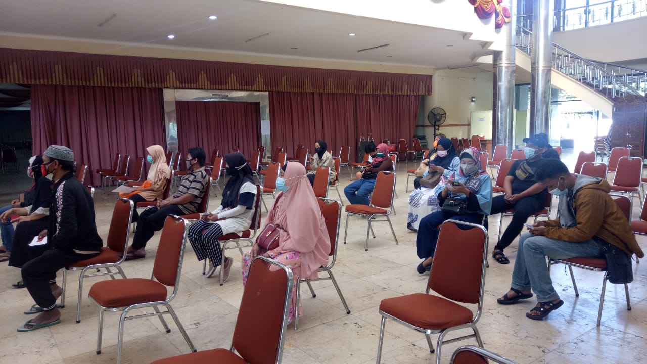 Sentra Vaksinasi di Gedung Grha Wisata Niaga – Dinas Kesehatan Kota ...